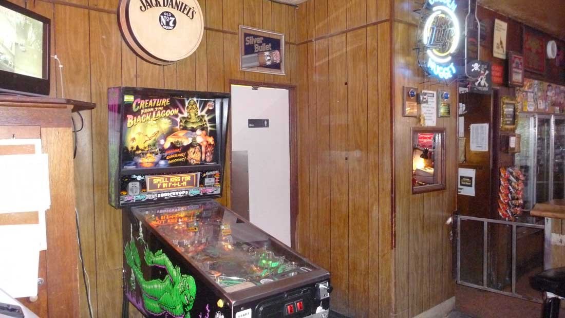 Locations Hub - Golden Nugget Bar