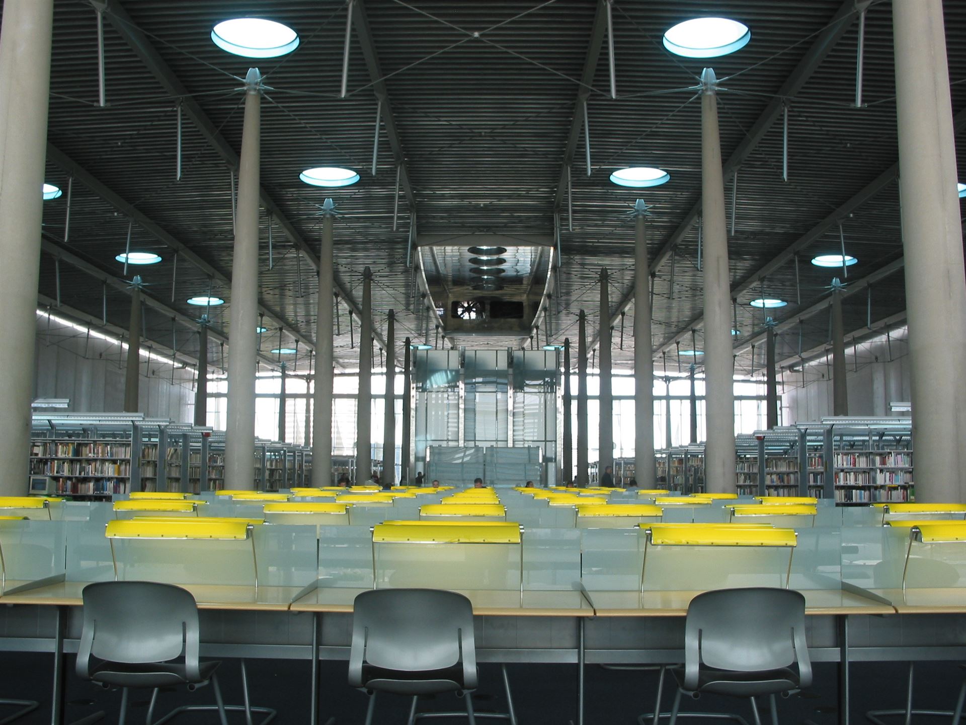 Locations Hub - Burton Barr Public Library - Phoenix