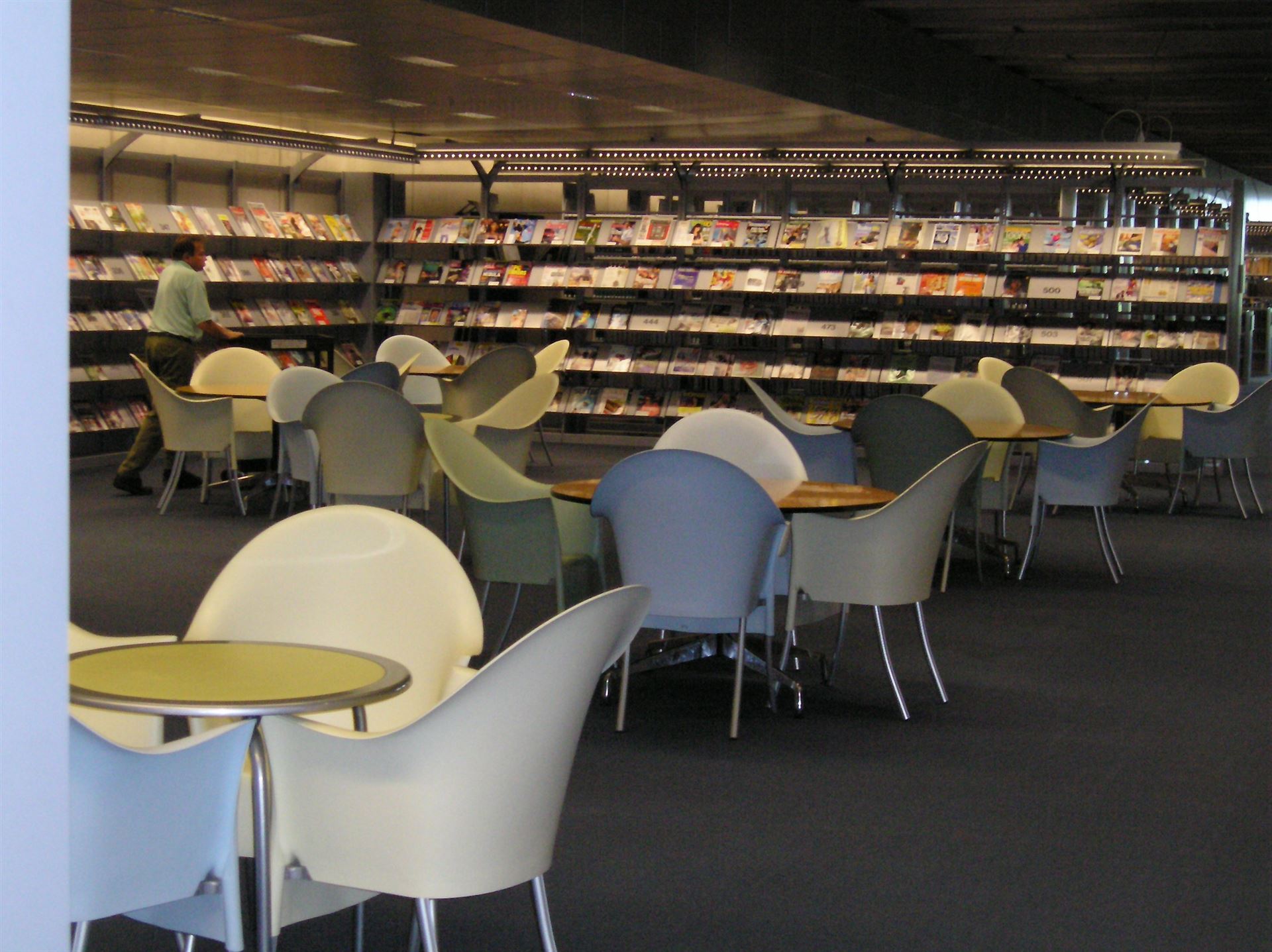 Locations Hub - Burton Barr Public Library - Phoenix