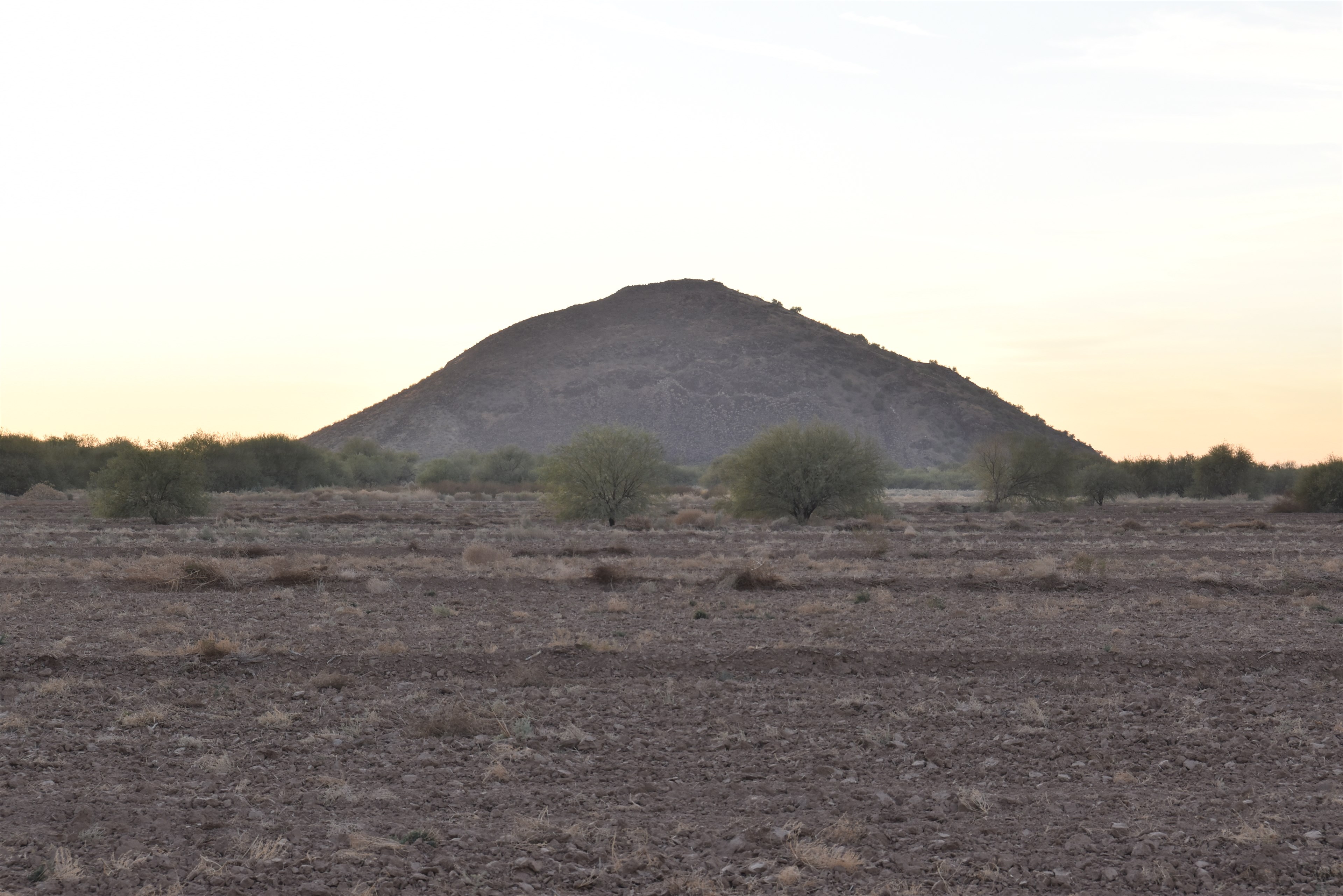 Locations Hub - Robbins Butte