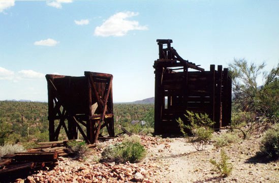 Locations Hub - Robson's Ranch and Mining Camp