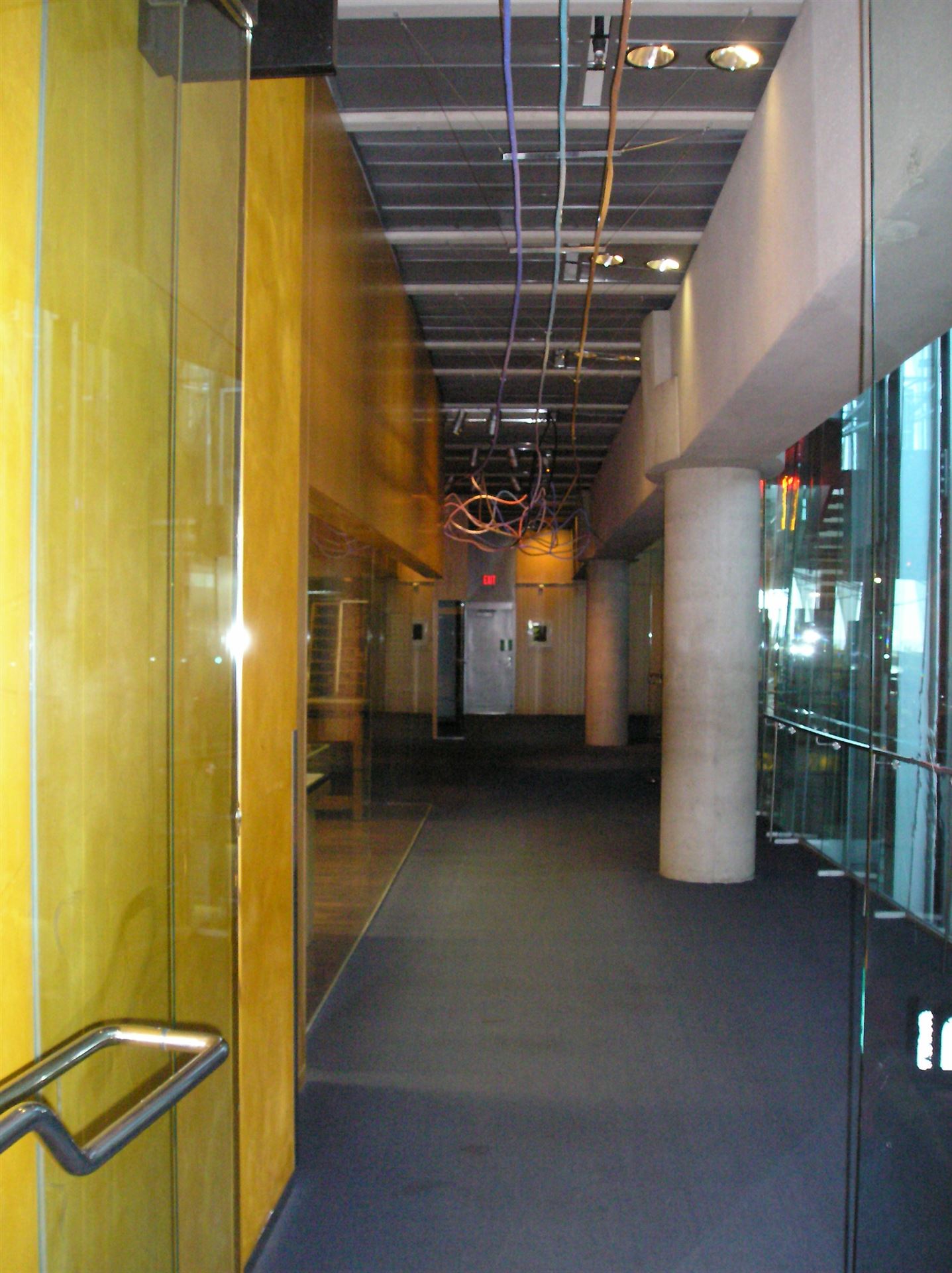 Locations Hub - Burton Barr Public Library - Phoenix