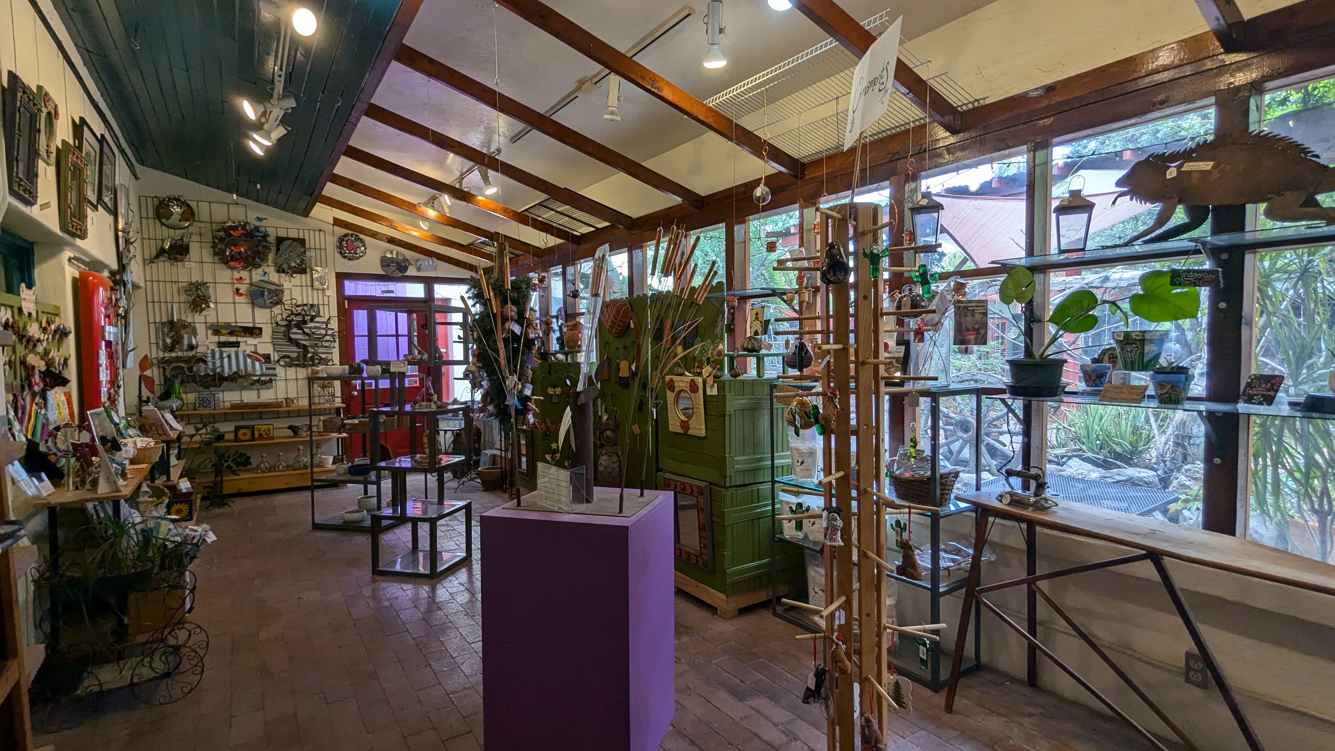 Locations Hub - Old Town Artisans