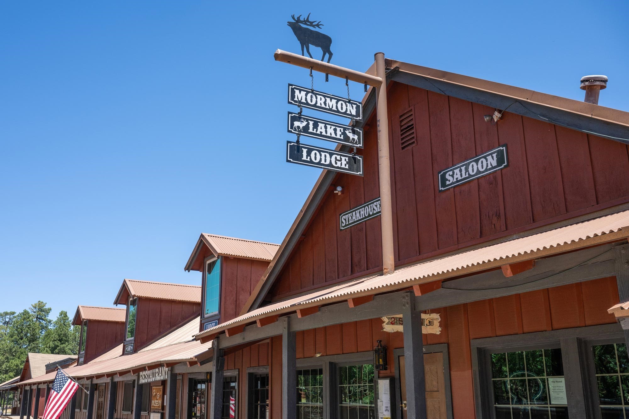 Locations Hub - Mormon Lake Lodge